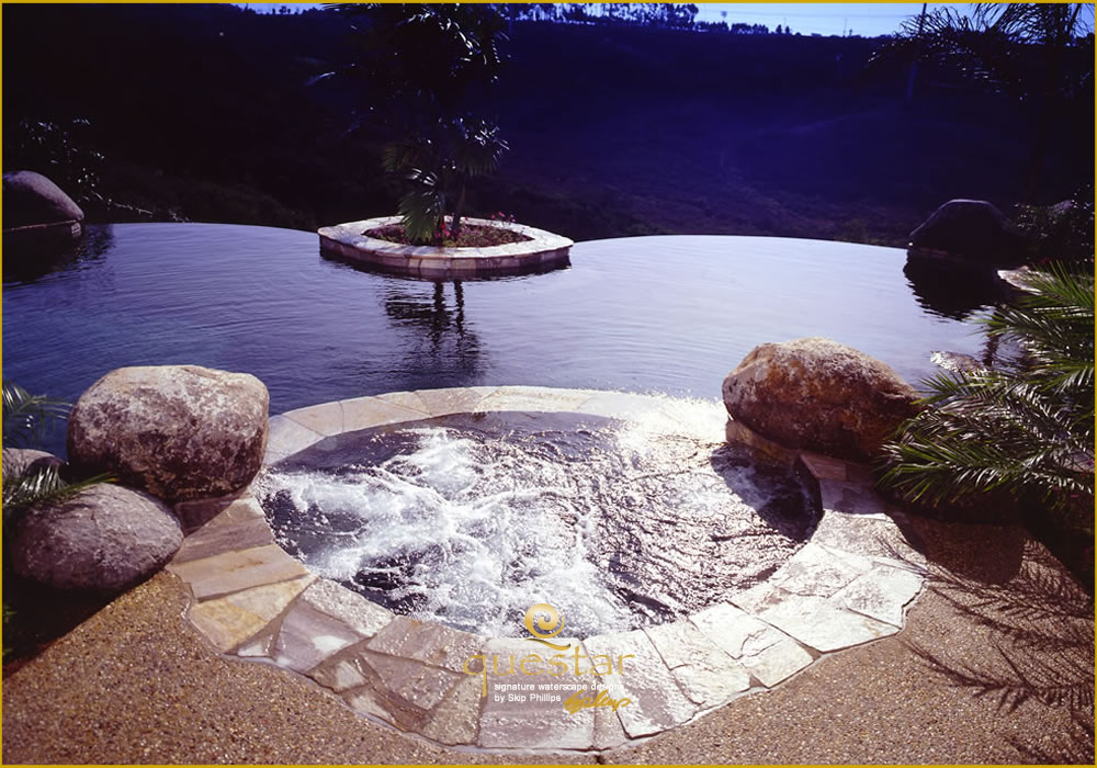 1990s Gallery of International Vanishing Edge Pool Designer Skip Phillips