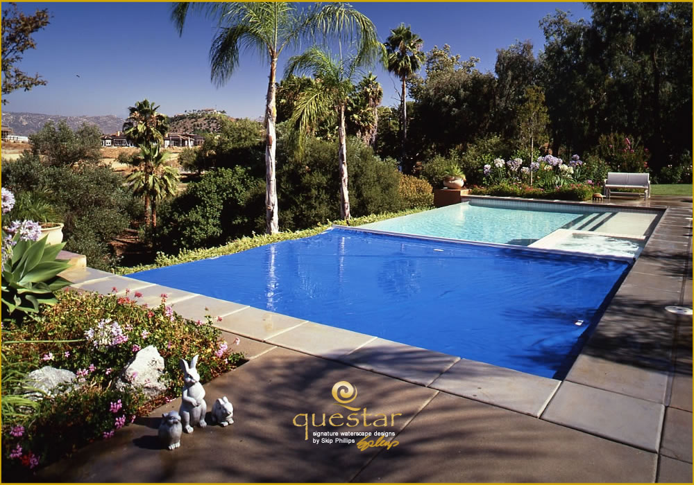 1990s Gallery of International Vanishing Edge Pool Designer Skip Phillips