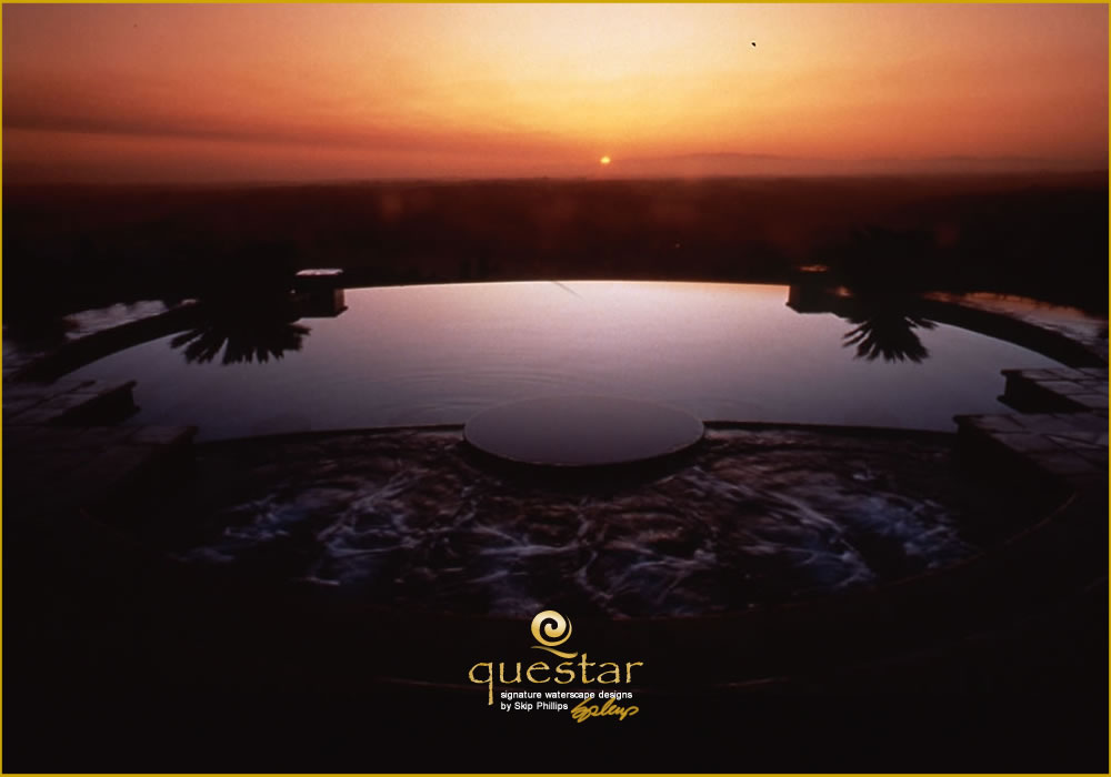 1990s Gallery of International Vanishing Edge Pool Designer Skip Phillips