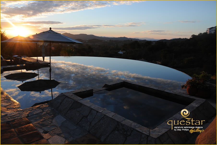 1990s Gallery of International Vanishing Edge Pool Designer Skip Phillips